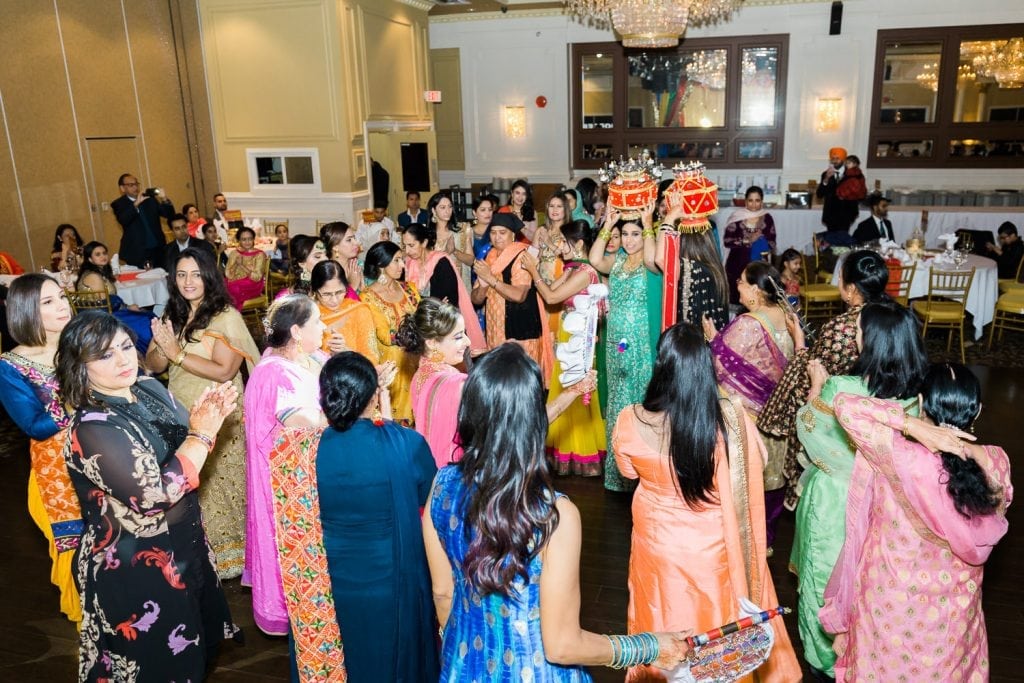 Traditional Indian Maiya and Choora ceremony – Romance Photo Studio